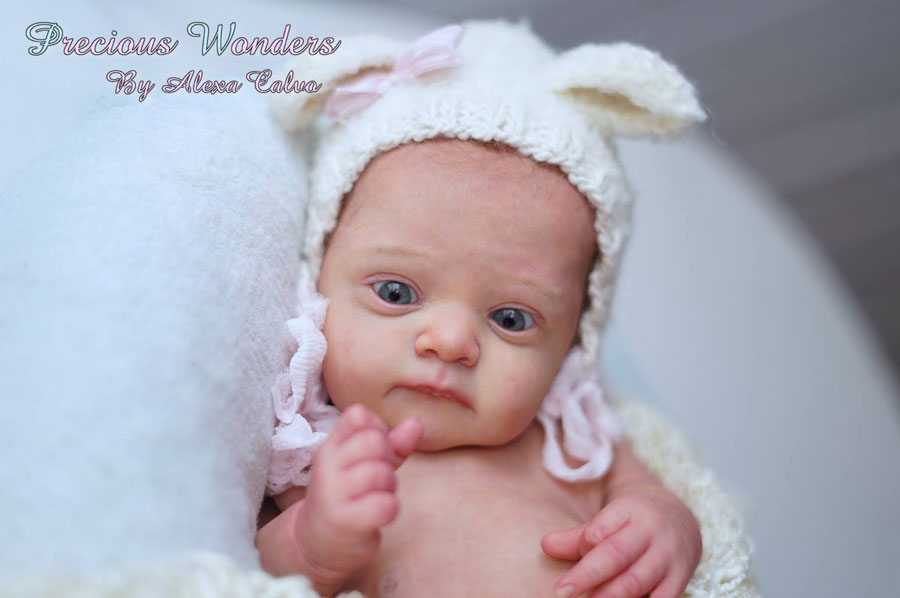 Yael by Gudrun Legler