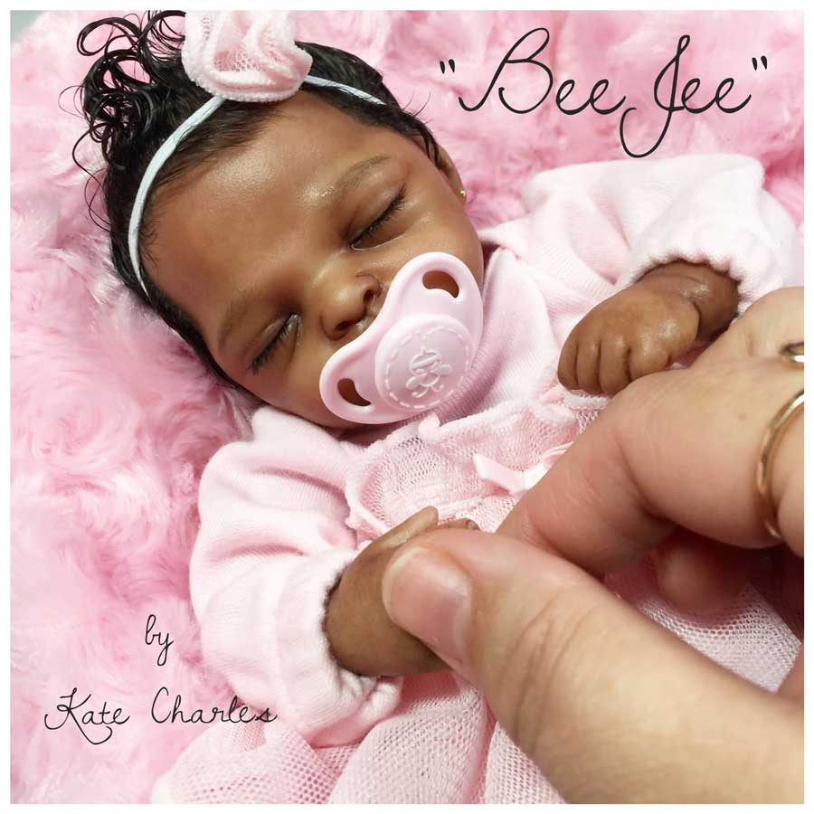 Mini Beejee by Marita Winters