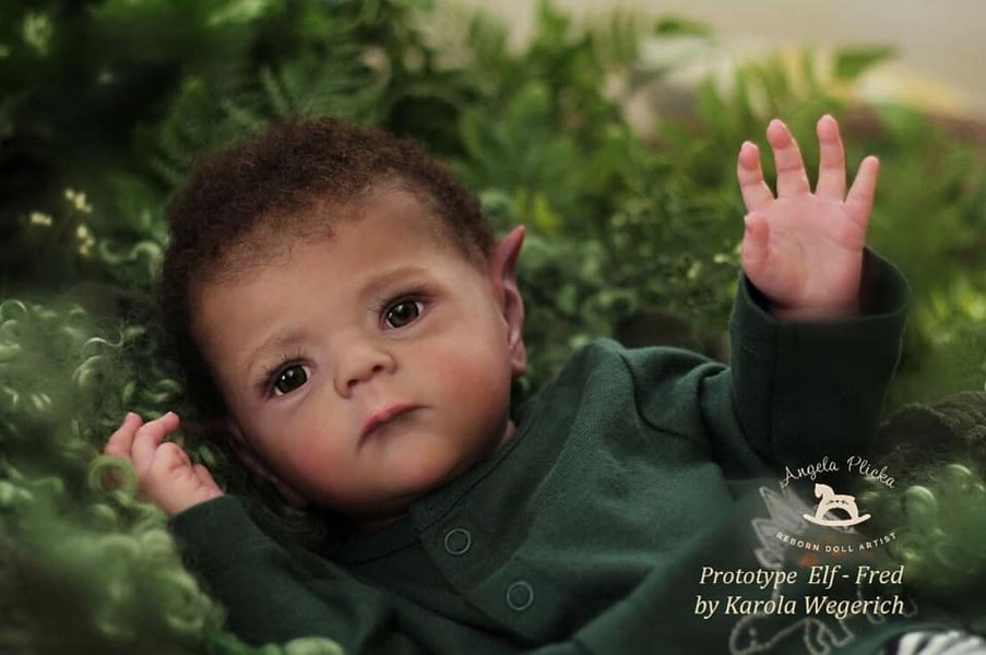 Elf Fred by Karola Wegerich