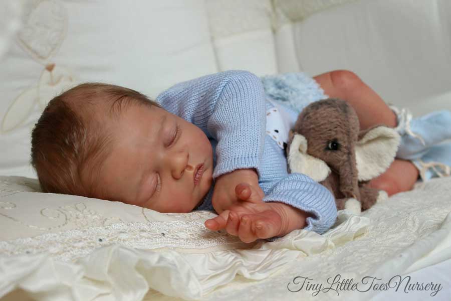 Levi by Heike Kolpin
